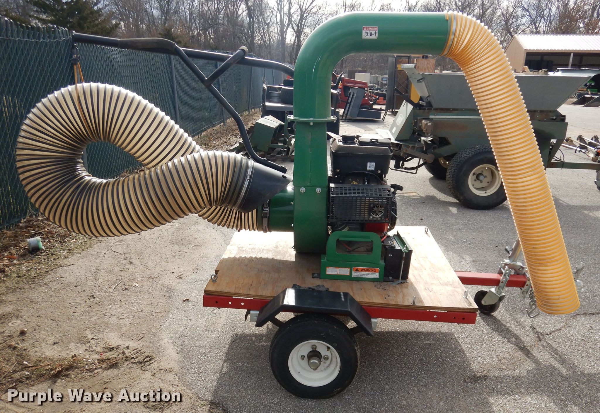 Billy Goat DL1801VE debris vacuum in Olathe, KS | Item HE9443 sold ...