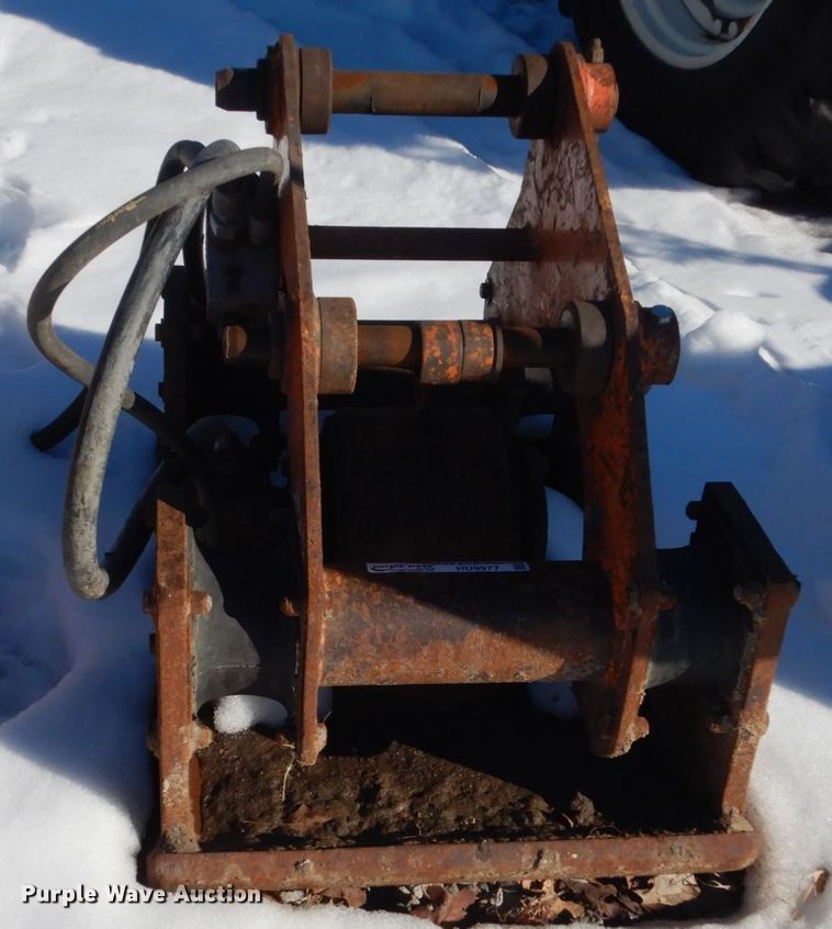 Stanley HS6019 plate compactor in Lincoln, NE | Item HU9977 sold ...