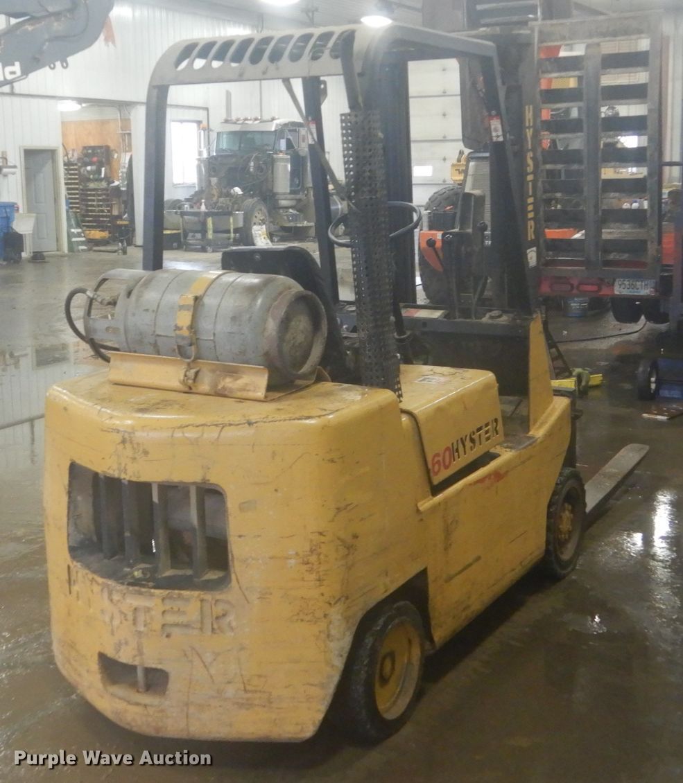 Hyster 60 forklift in Goodhue, MN | Item HS9757 sold | Purple Wave