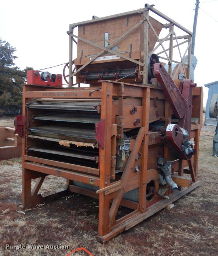 Clipper Cleaners Super 298D wood seed cleaner in Platte, SD | Item ...