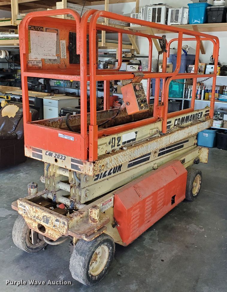 1993 JLG Commander CM2033 scissor lift in Phillipsburg, KS | Item ...