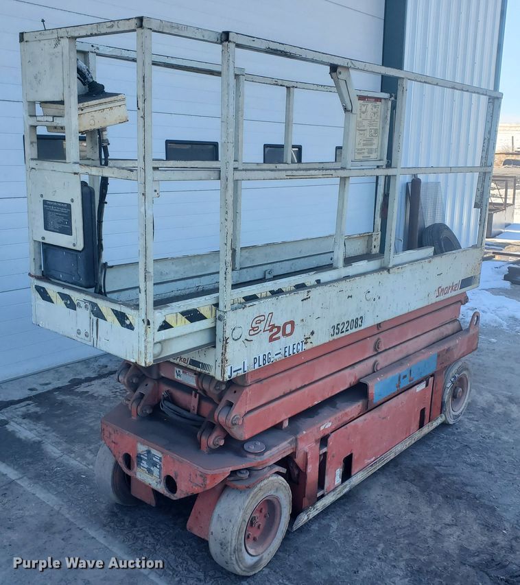 1998 Snorkel SL20 scissor lift in Phillipsburg, KS | Item HW9723 sold ...