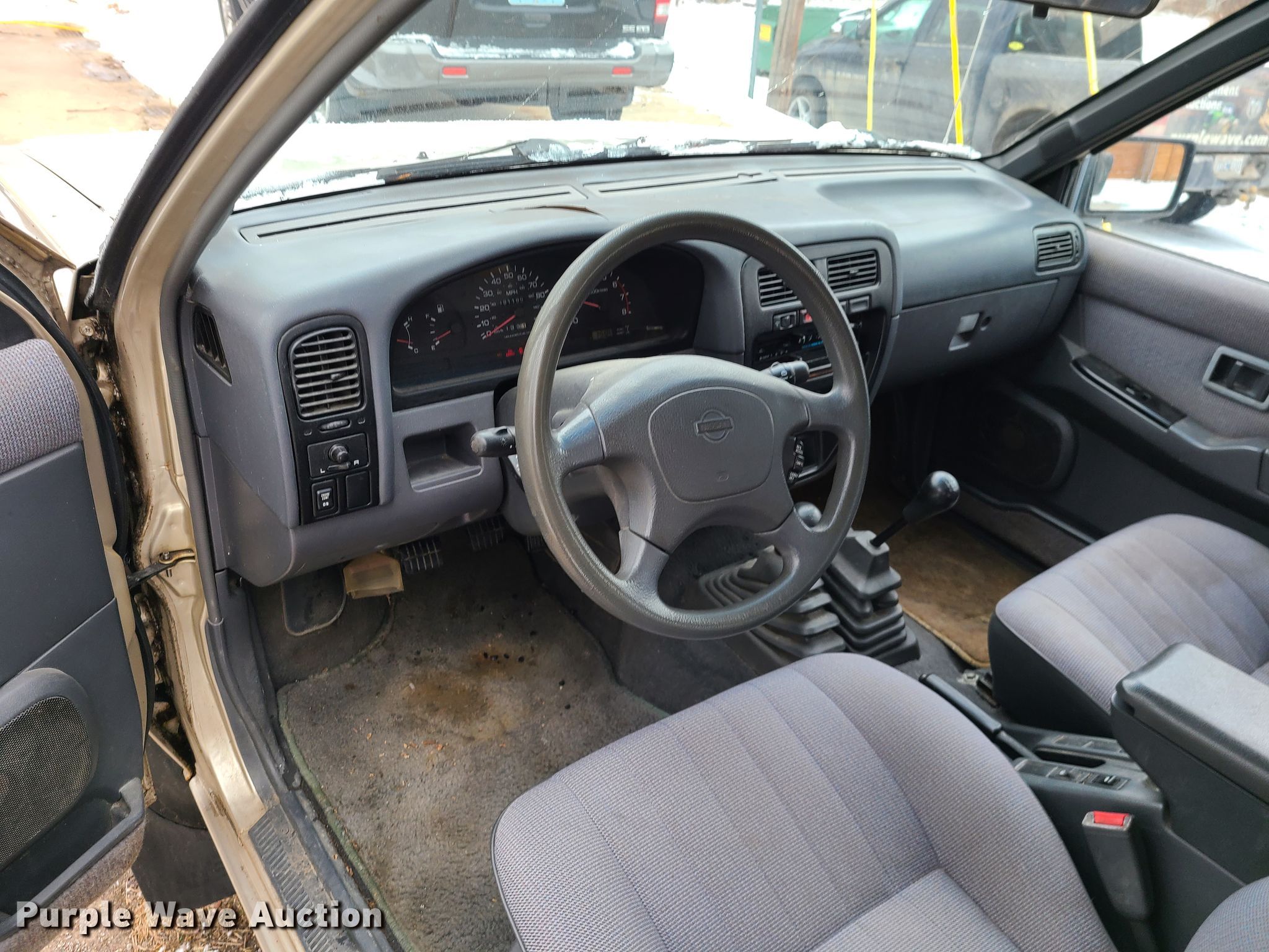 1995 Nissan Pathfinder SUV in Kansas City, MO | Item FW9690 sold ...