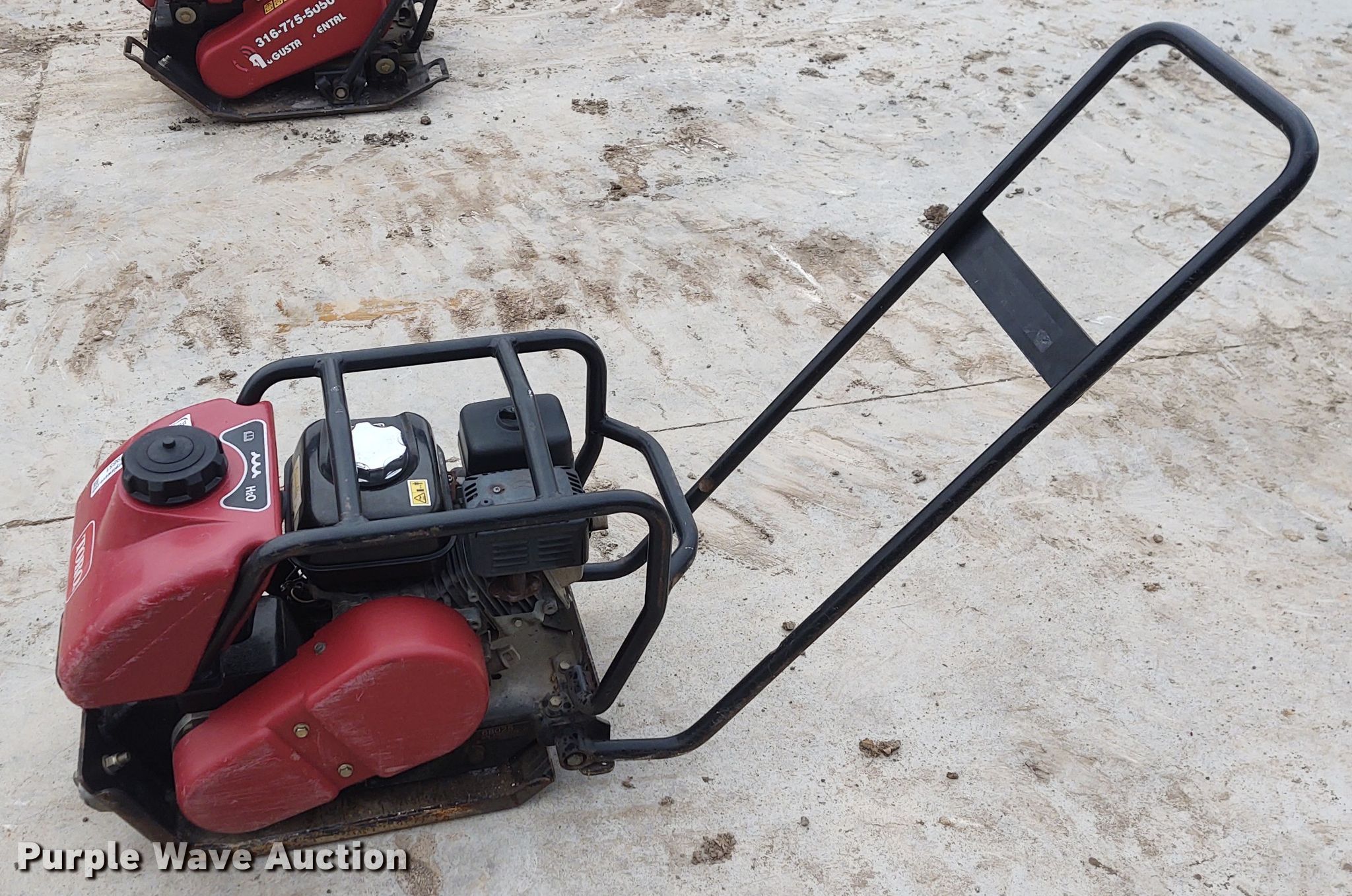 Toro plate compactor in Augusta, KS | Item FY9851 sold | Purple Wave
