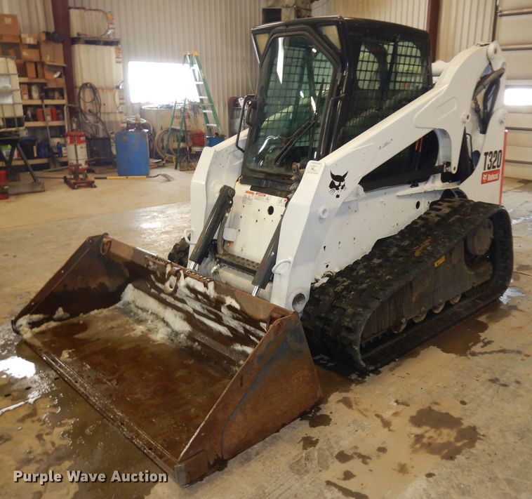 2008 Bobcat T320 tracked skid steer loader in Craig, CO | Item IG9180 ...