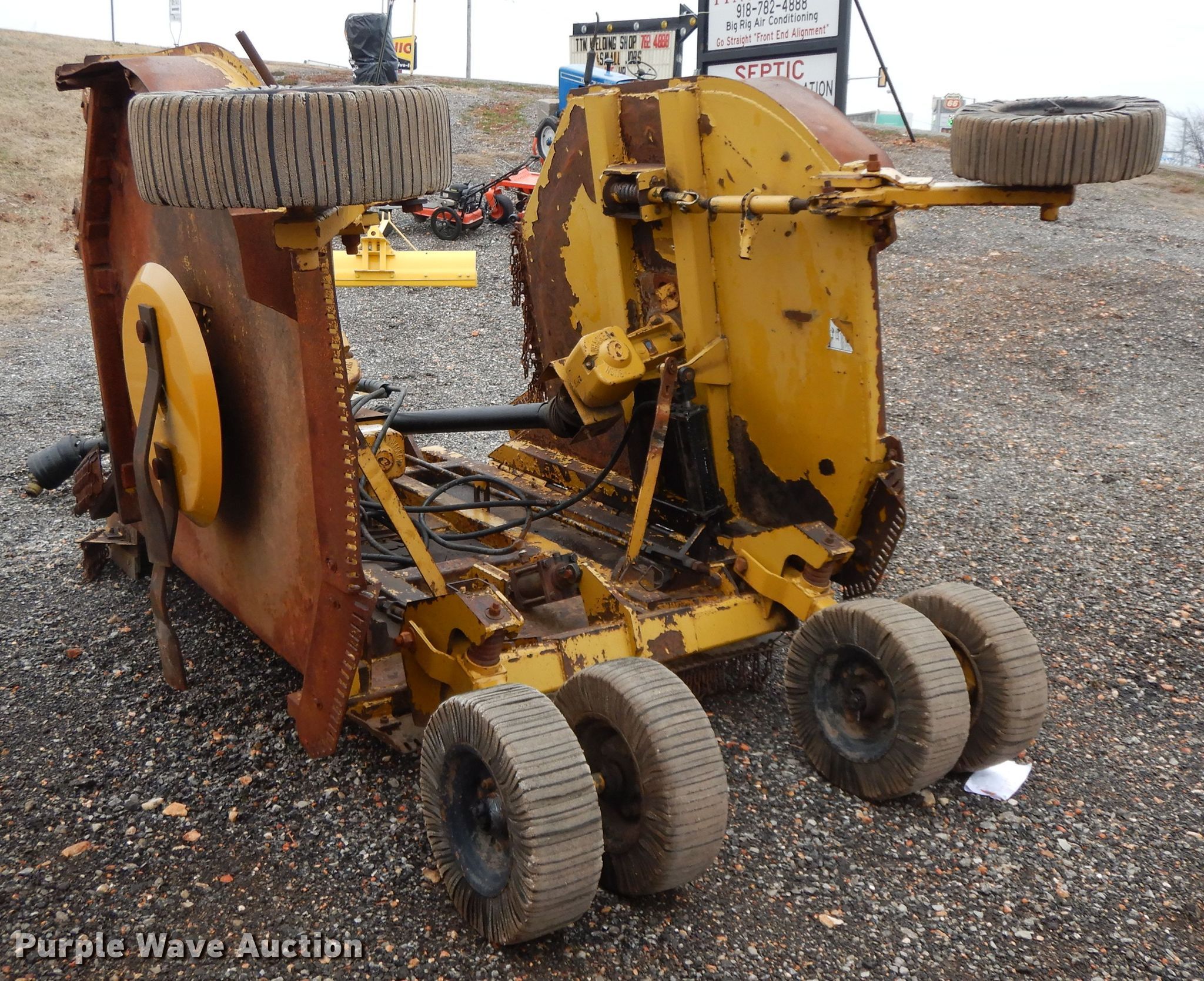 Bush Wacker batwing rotary mower in Vinita, OK | Item GG9336 sold ...