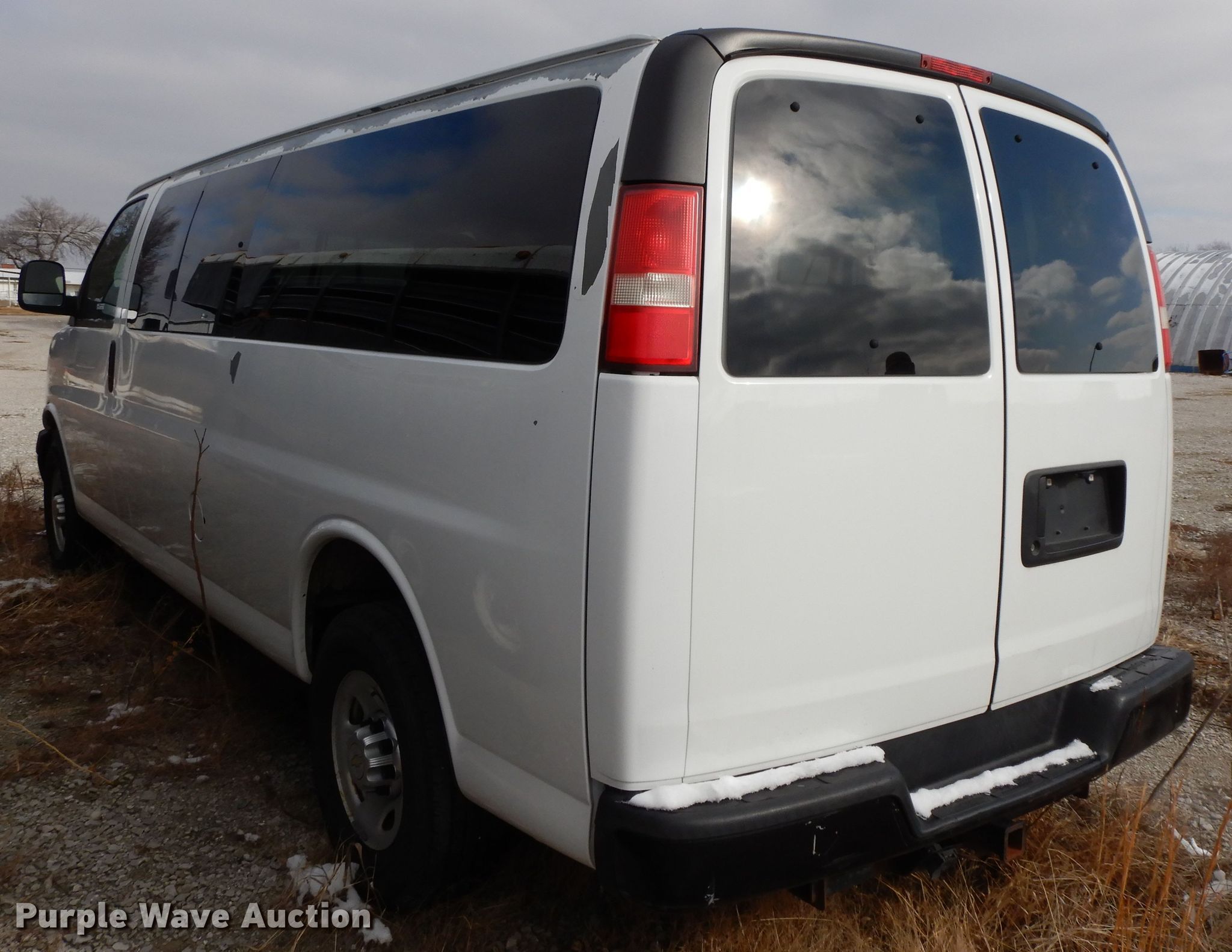 2010 Chevrolet Express 3500 van in Miami, OK | Item GG9355 sold ...