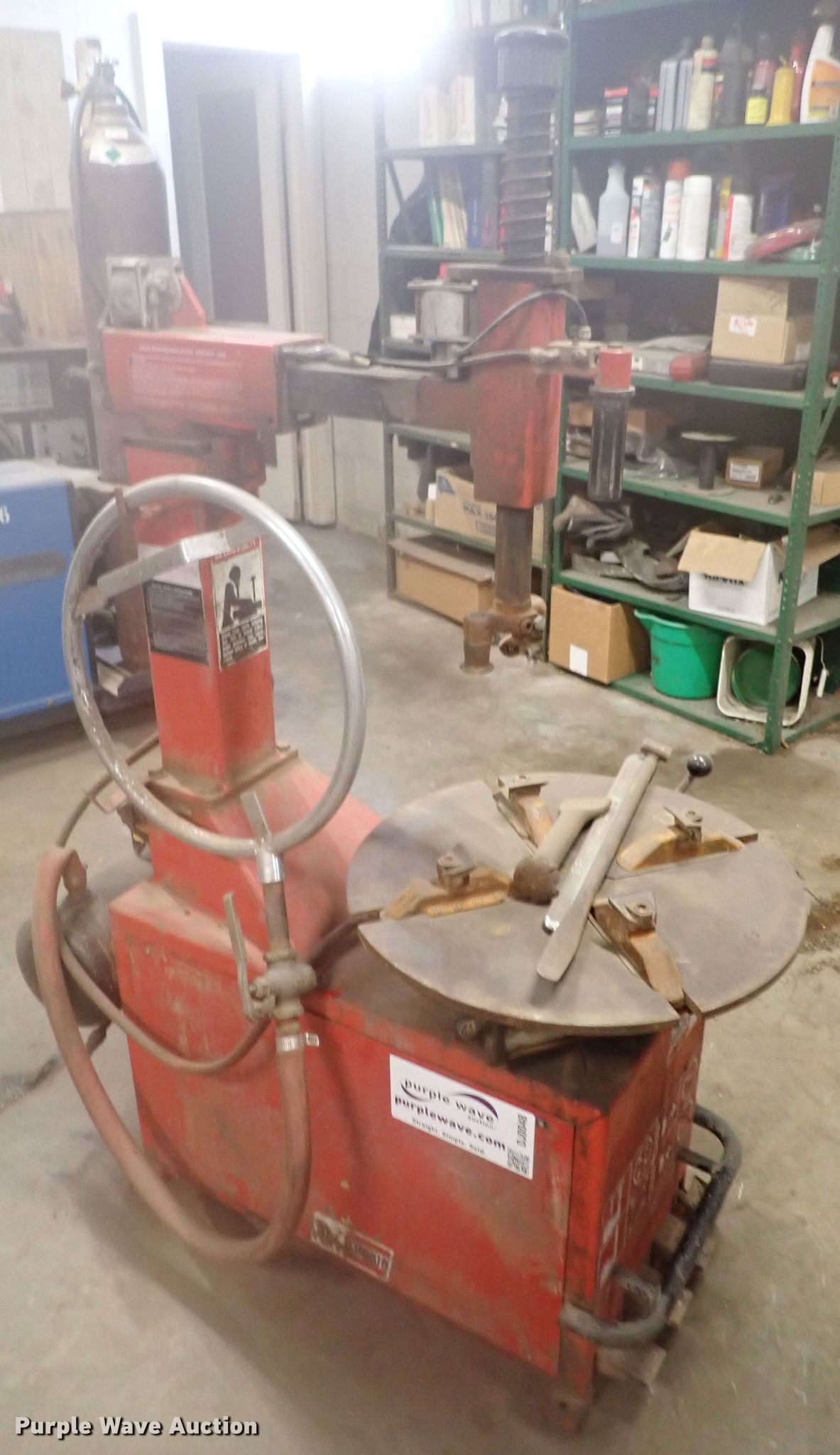 Ammco 740 rim clamp tire machine in Moundridge, KS | Item DJ0048 sold ...