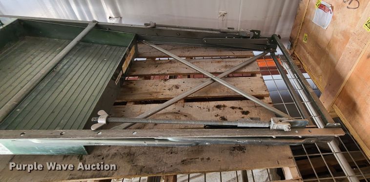 Marr Angel Wing work platform in Kansas City, MO | Item DN6054 sold ...