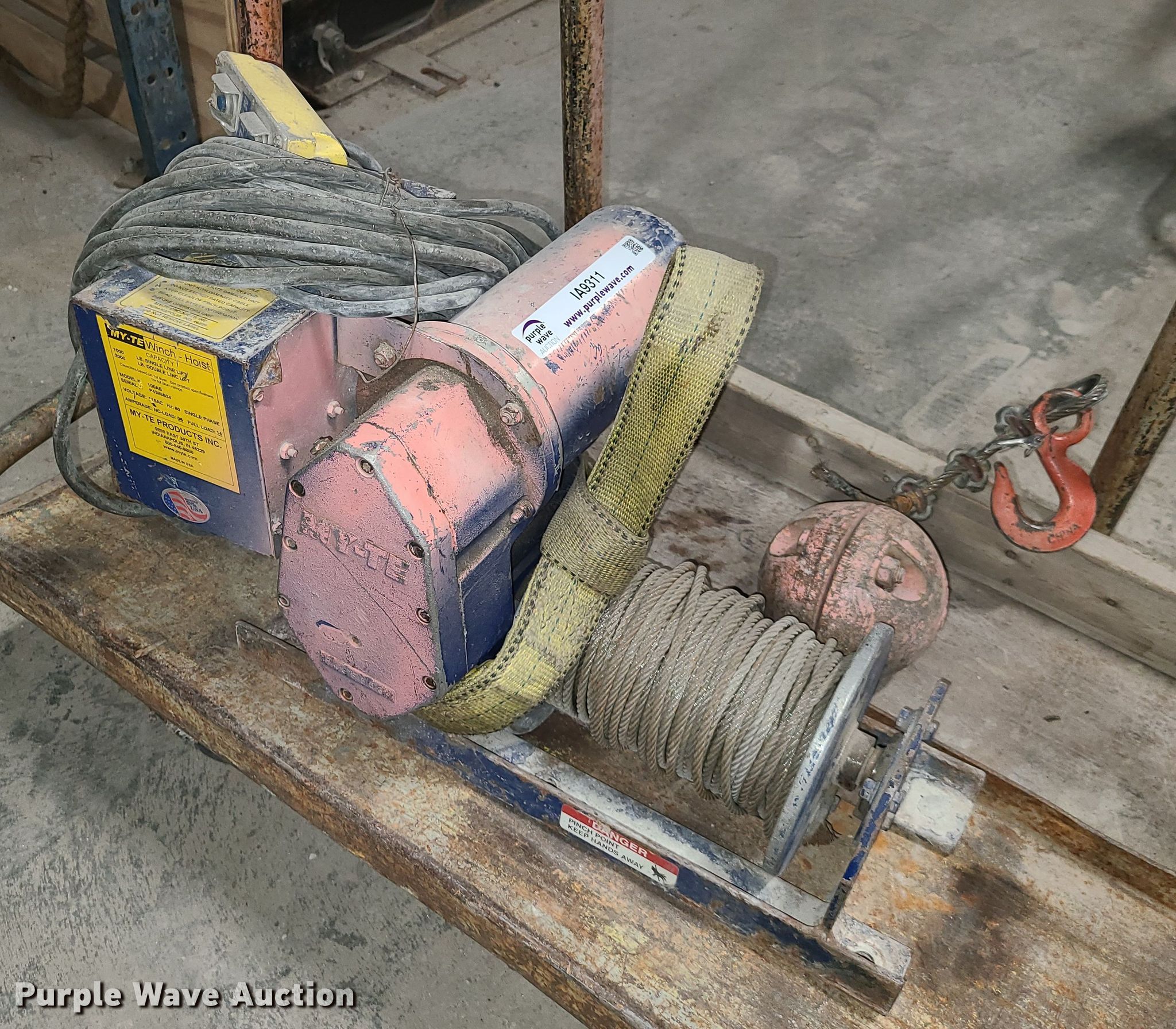 My-Te winch in Kansas City, MO | Item IA9311 sold | Purple Wave