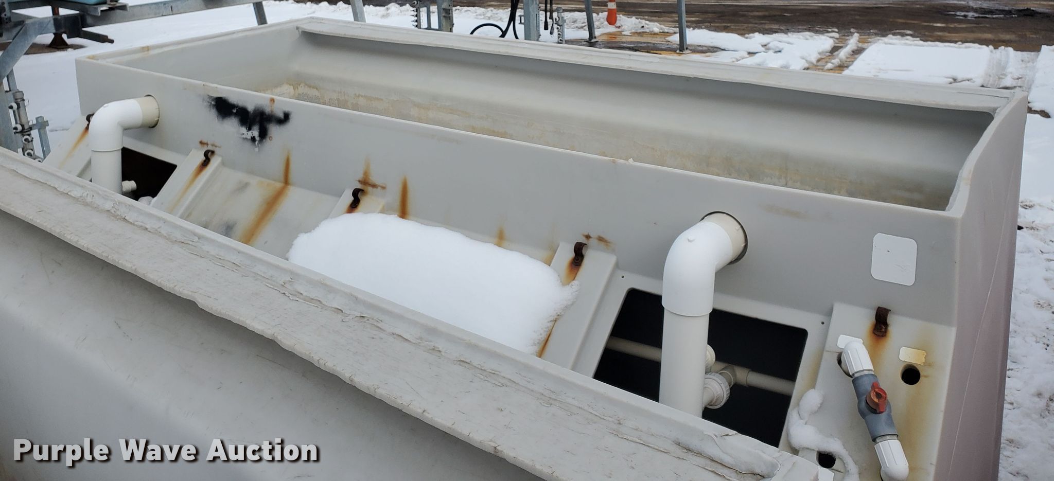 (2) salt brine storage tanks in Norton, KS | Item EY9656 sold | Purple Wave