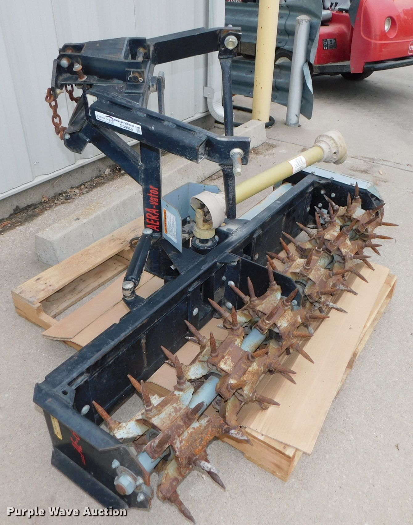 Aera-Vator AE60 aerator in Beatrice, NE | Item GQ9950 sold | Purple Wave
