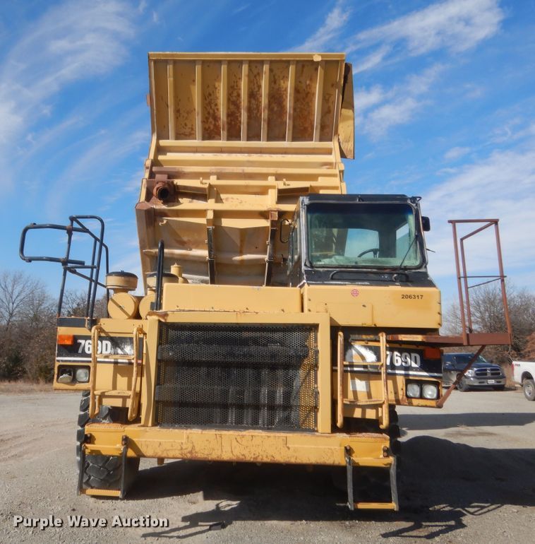 1997 Caterpillar 769D haul truck in Drumright, OK | Item HG9900 sold ...