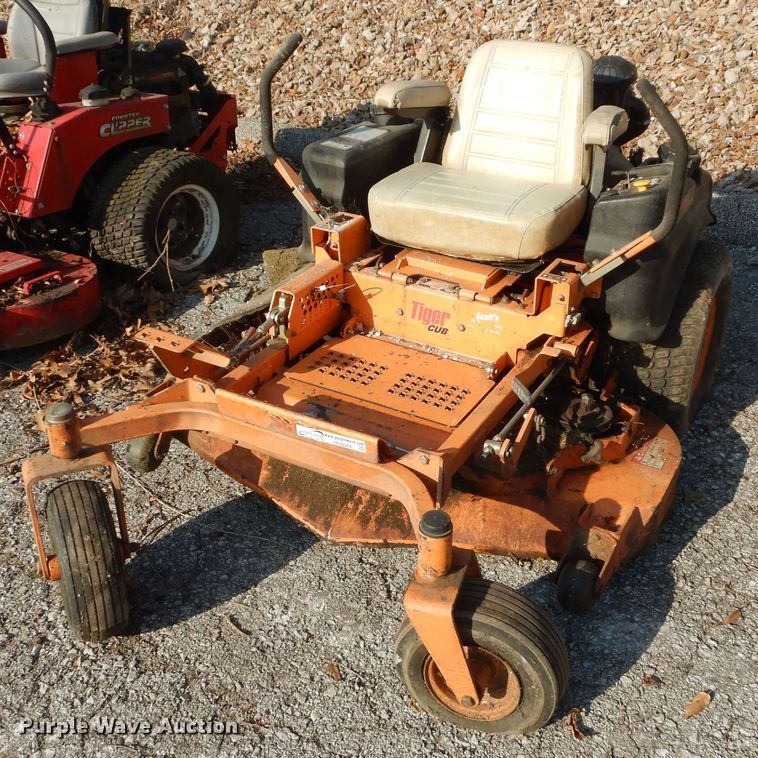 Scag Tiger Cub ZTR lawn mower in Kansas City, MO | Item HO9266 sold ...