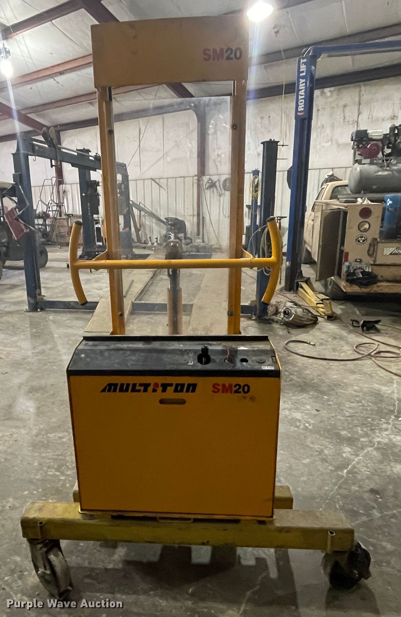 2003 Multiton SM20 pallet jack in Coffeyville, KS | Item HX9839 sold ...