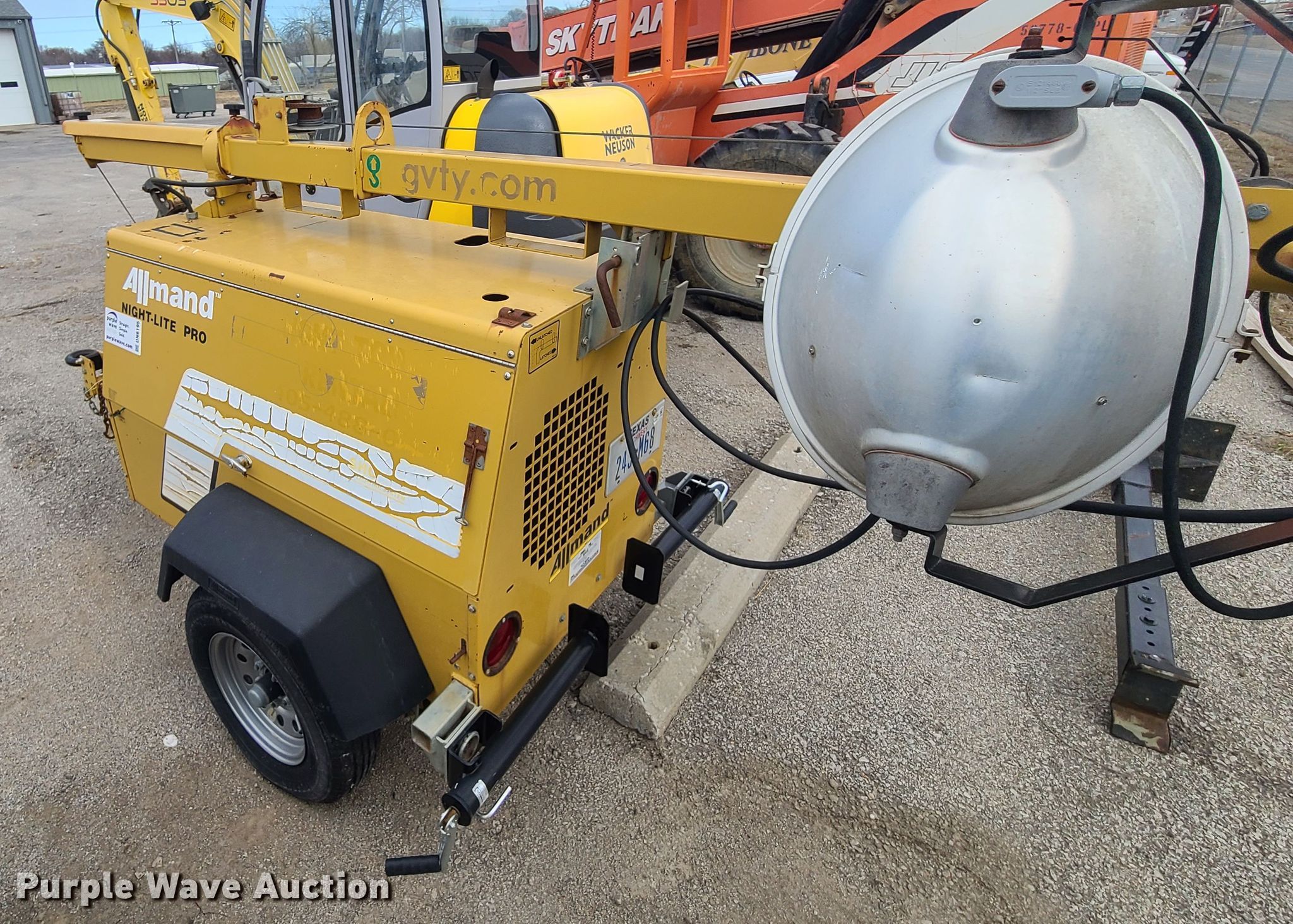 Allmand Night-Lite Pro light plant in Blue Springs, MO | Item DN6195 ...