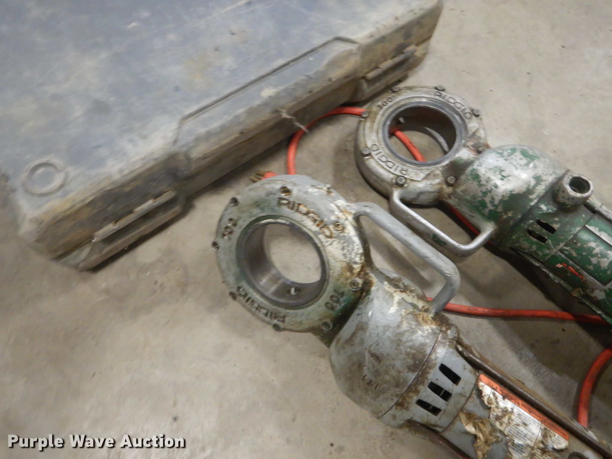 (2) Ridgid 700 pipe threaders in Sioux Falls, SD | Item HE9520 sold ...