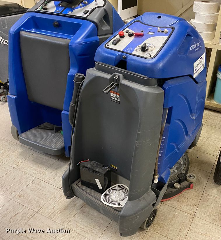 Windsor Chariot 20 floor cleaner in Ulysses, KS | Item DJ1117 sold ...