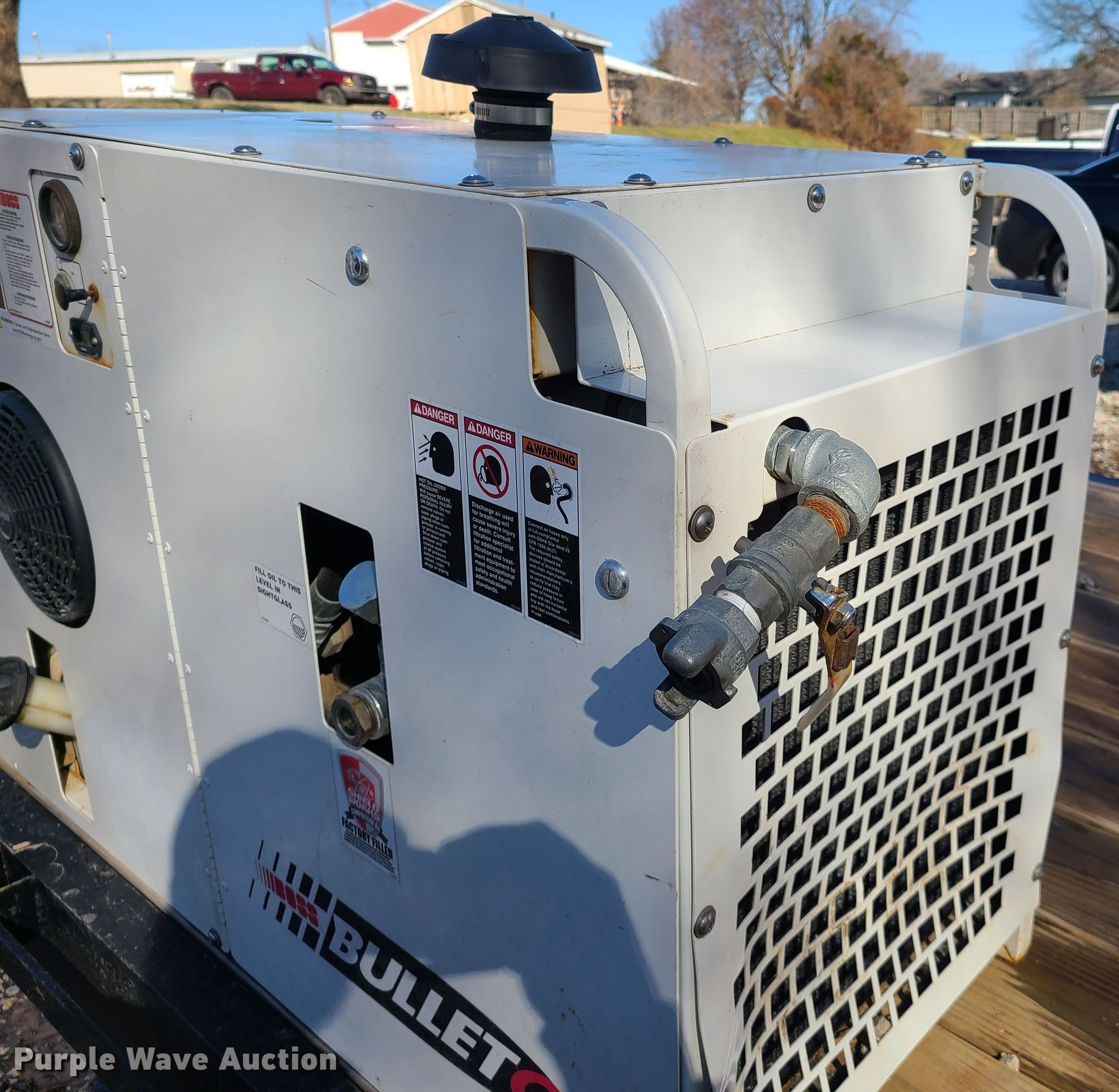 Boss Bullet air compressor in Blue Springs, MO | Item IQ9055 sold ...