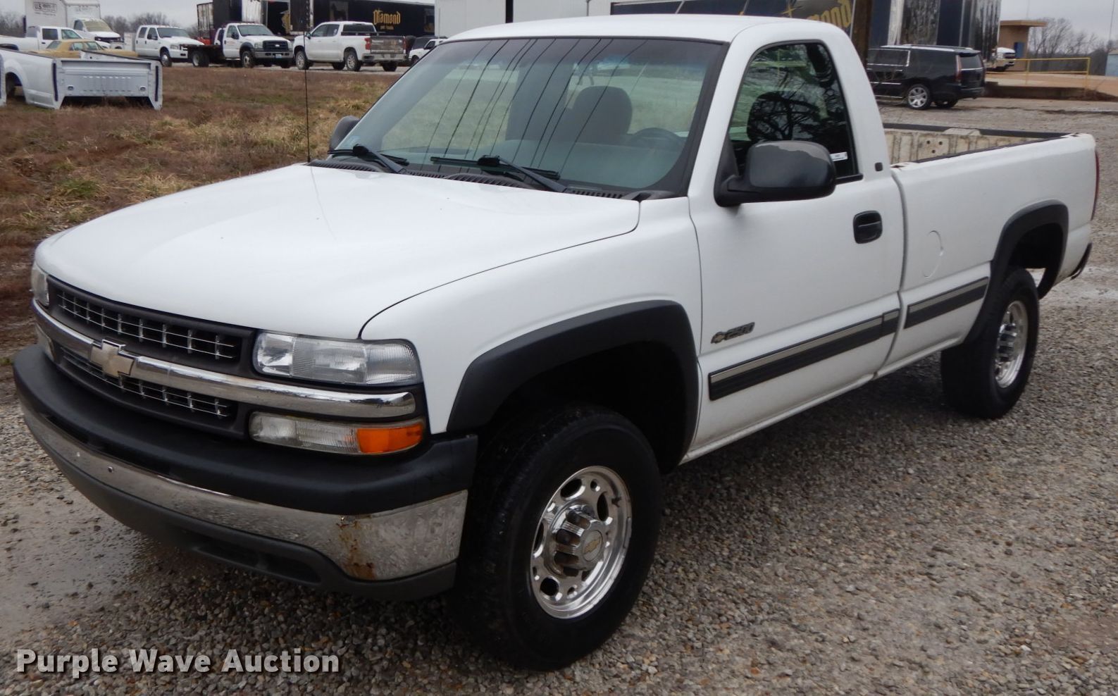 2001 Chevrolet 2500 LS pickup truck in Holts Summit, MO | Item IX9357 ...