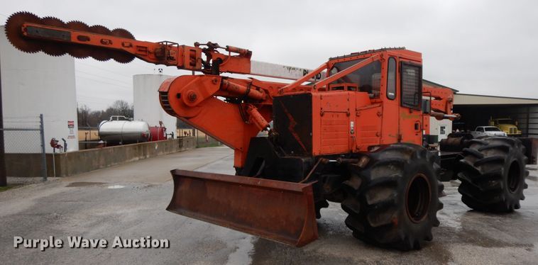 1992 Timberland C45 tree trimmer in Neosho, MO | Item IR9746 sold ...