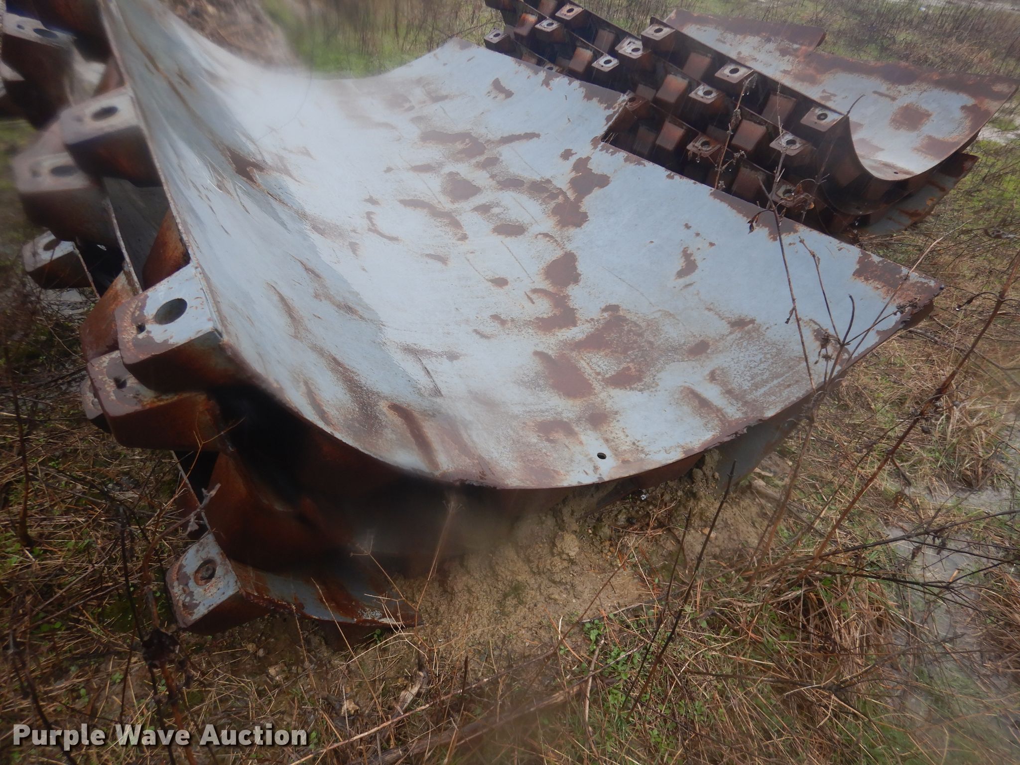 Padfoot shell kit in Bucyrus, KS | Item DJ2963 sold | Purple Wave