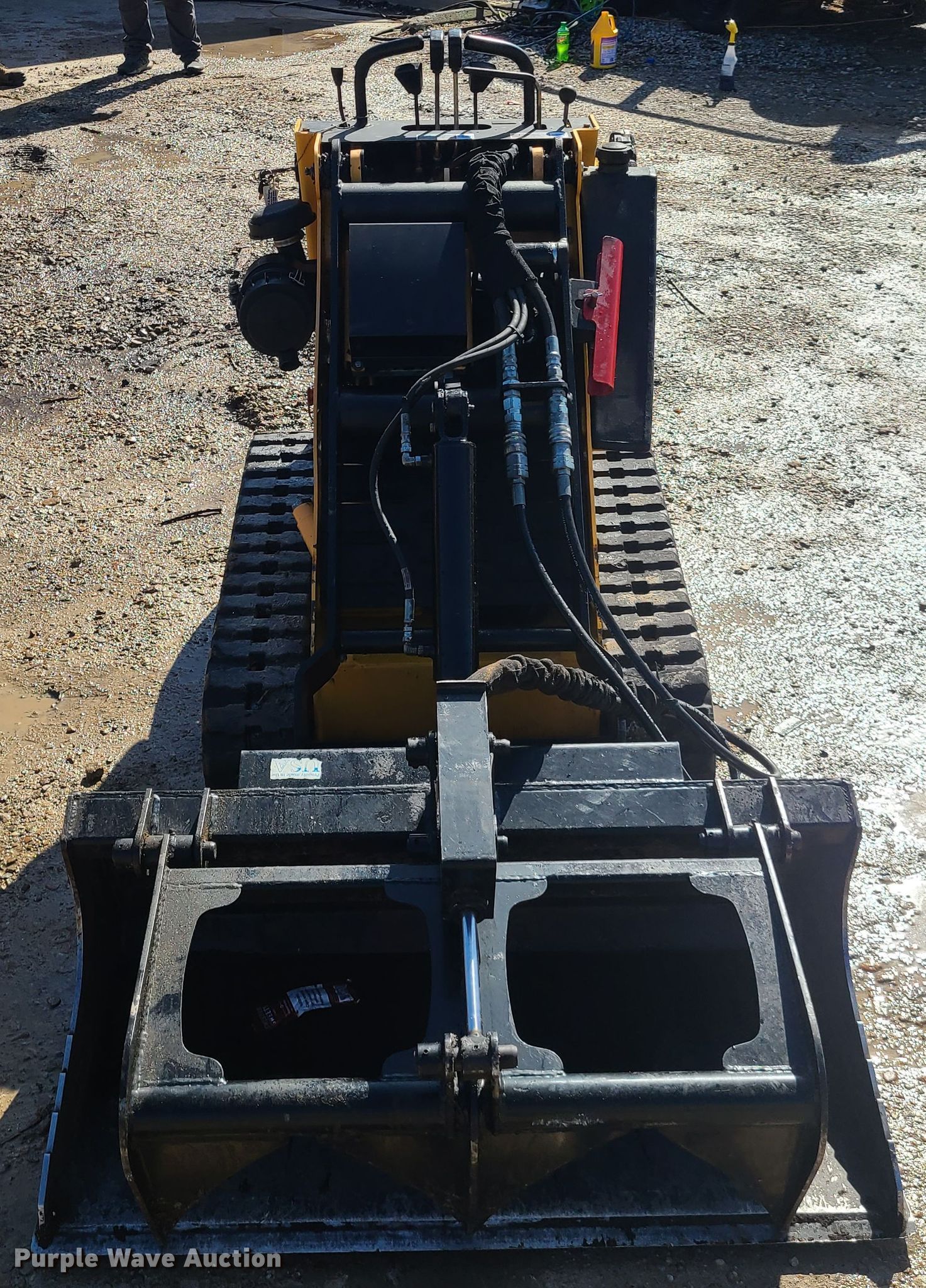 Boxer 320 compact utility loader in Blue Springs, MO | Item IQ9059 sold ...