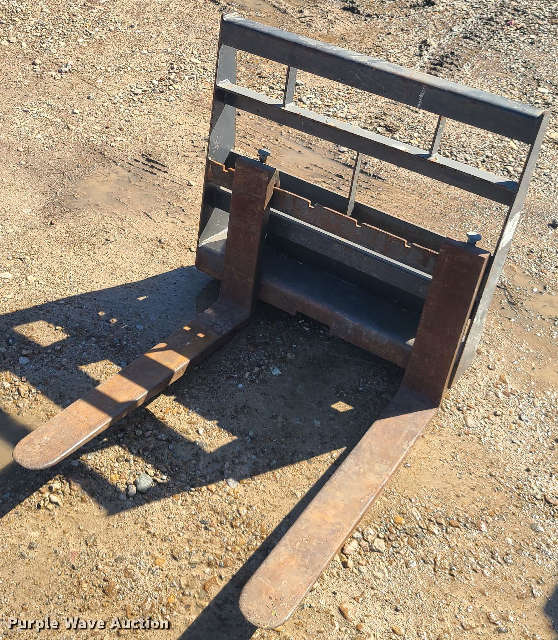 Boxer 320 compact utility loader in Blue Springs, MO | Item IQ9059 sold ...