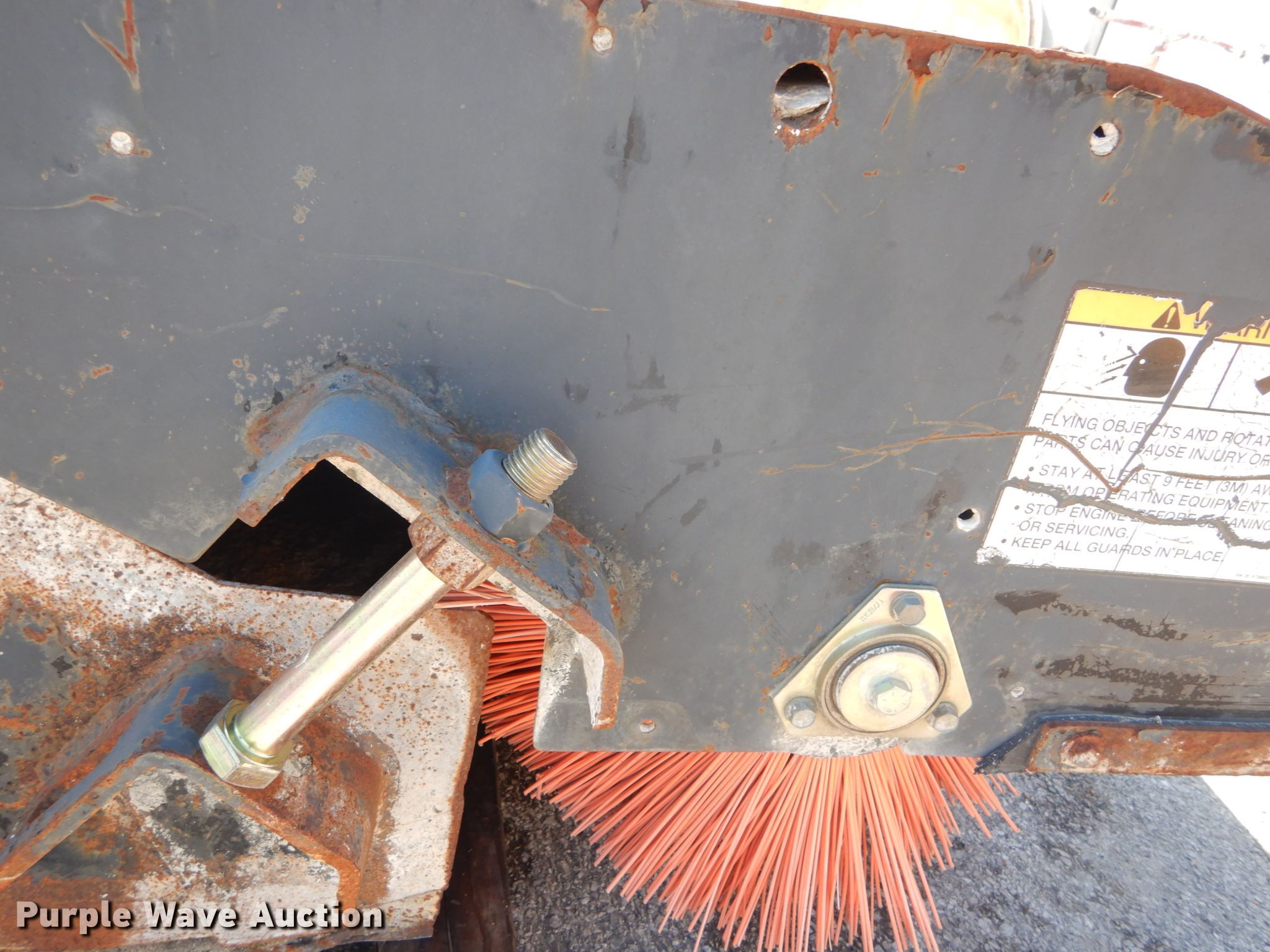 Bobcat Sweeper 60 skid steer sweeper in St. Louis, MO | Item IY9554 ...