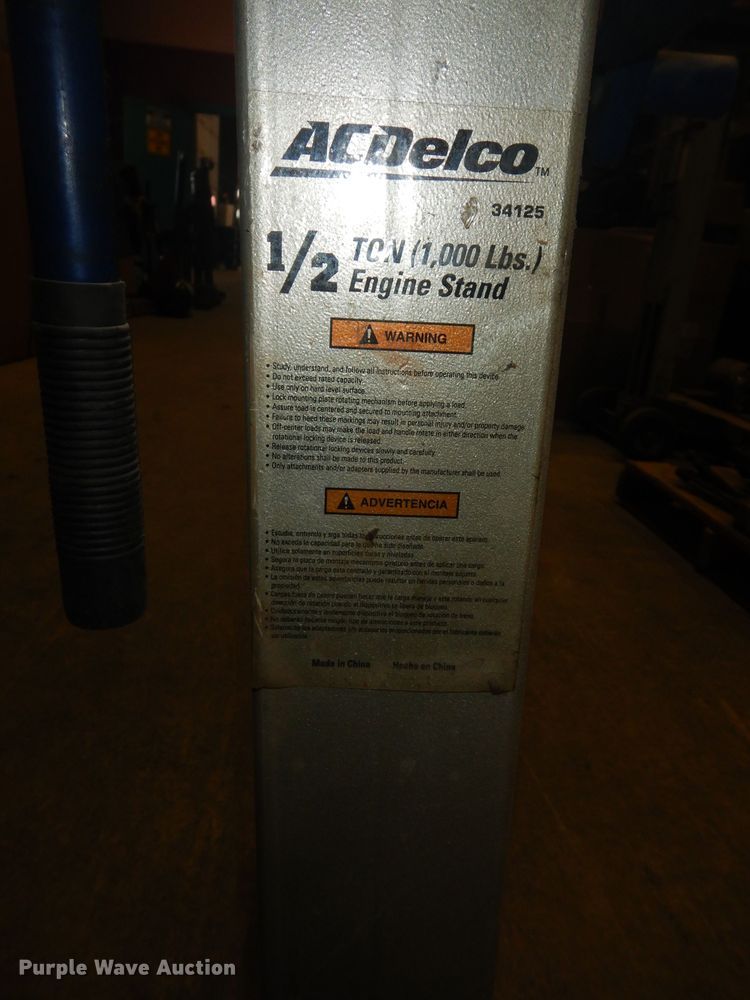 Ac Delco engine stand in Leavenworth, KS | Item HU9214 sold | Purple Wave