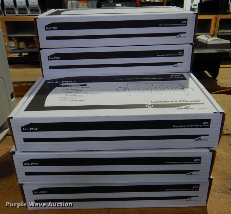 (8) Cooper Lighting All Pro exit signs in Tulsa, OK | Item IY9378 sold ...