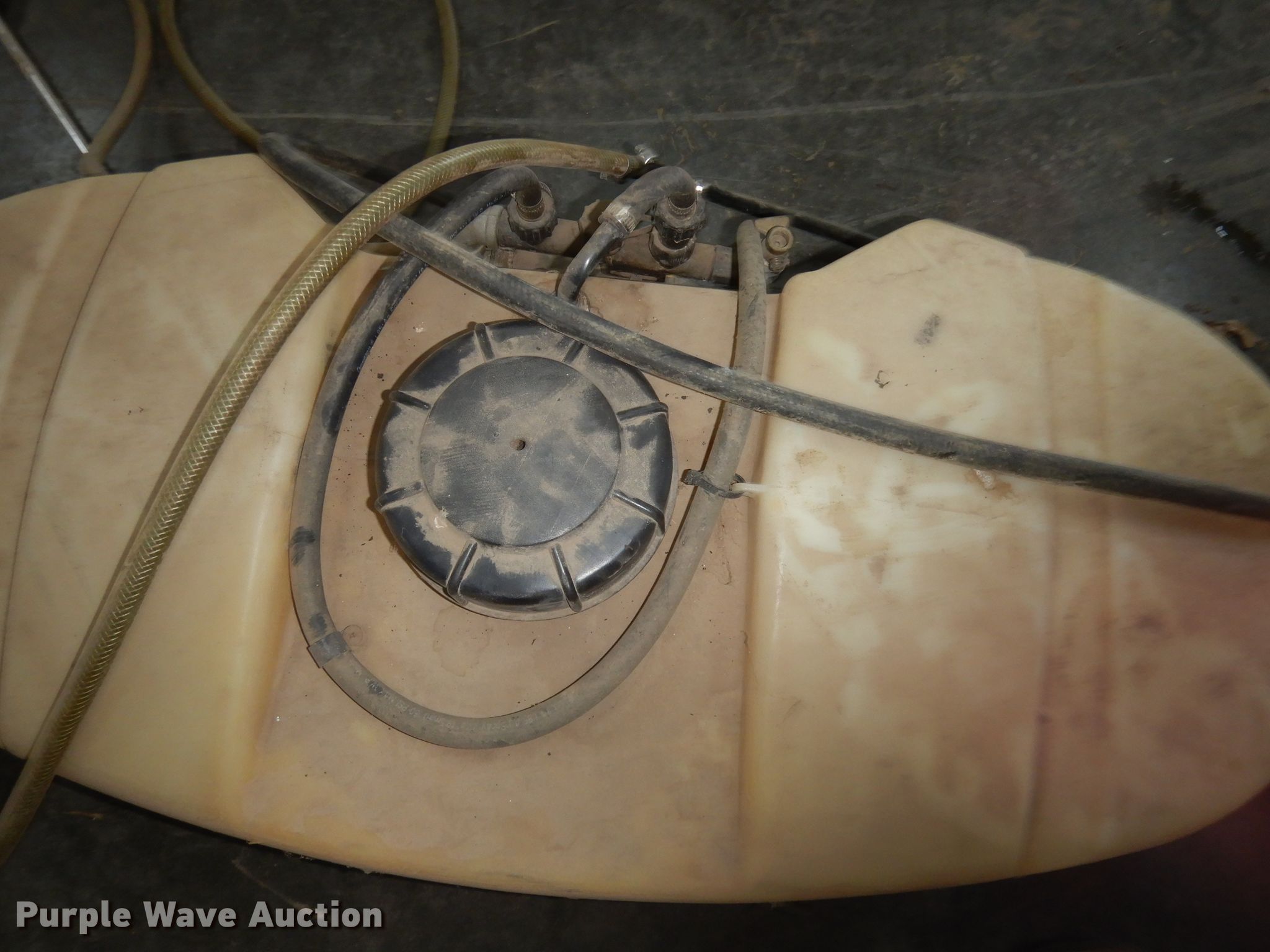 (2) Country Tuff sprayers in Louisburg, KS | Item HU9227 sold | Purple Wave