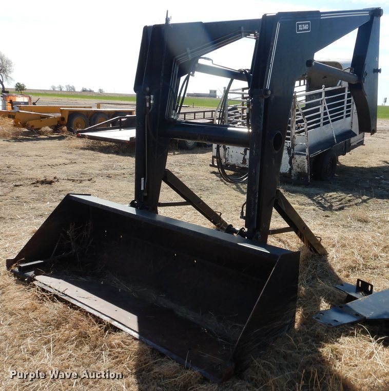 AGCO XL114 loader in Guymon, OK | Item HI9043 sold | Purple Wave