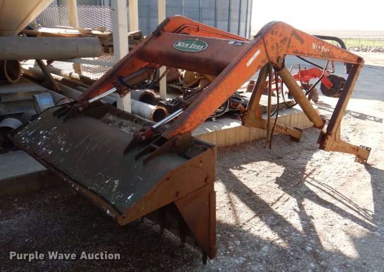 New Idea 50/4 loader in Adel, IA | Item II9843 sold | Purple Wave