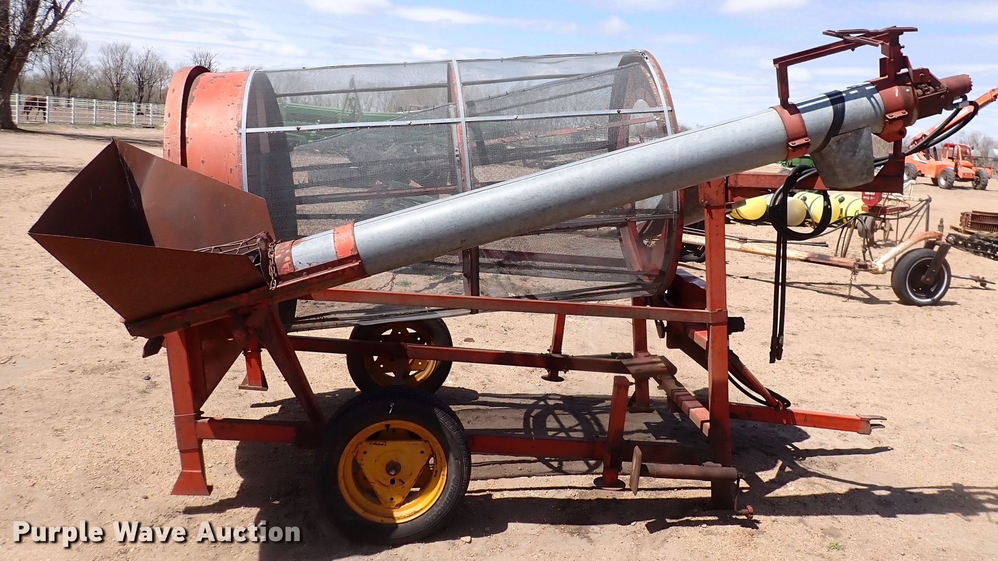 Snowco seed cleaner in Kinsley, KS | Item IF9080 sold | Purple Wave