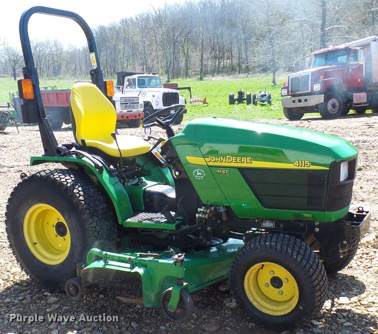 John Deere 4115 tractor in Tebbetts, MO | Item DL0958 sold | Purple Wave