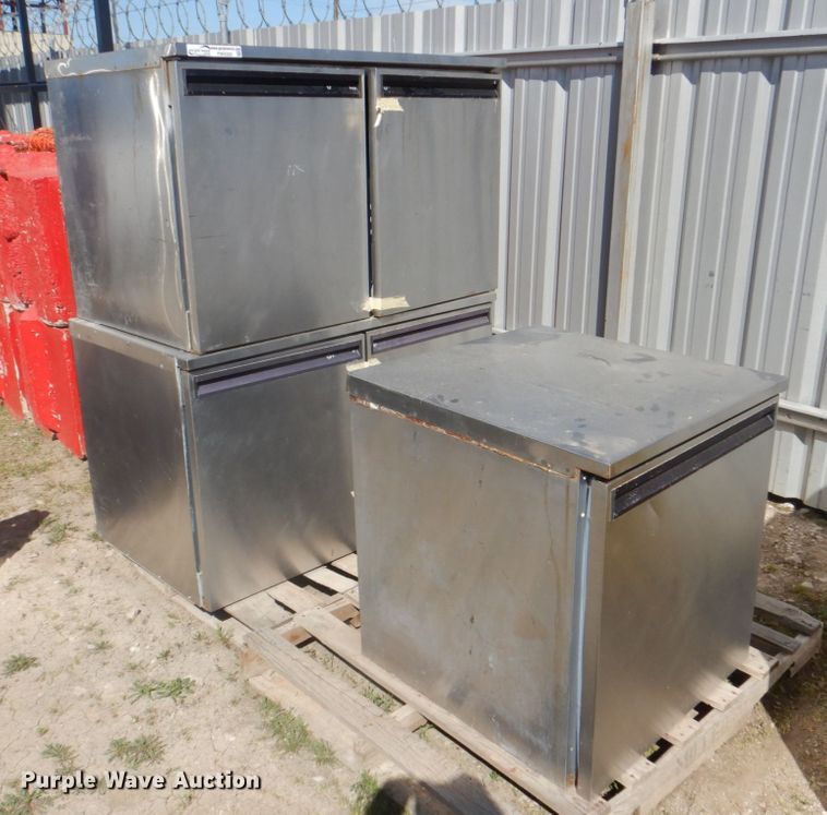 (3) Delfield refrigeration units in Fort Worth, TX | Item FW9300 sold ...
