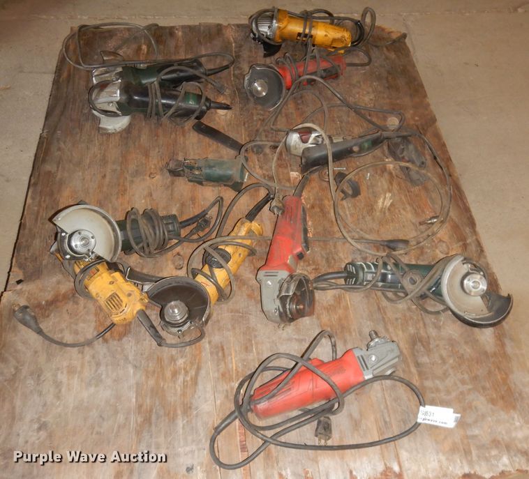 Tools in Manhattan, KS | Item IS9531 sold | Purple Wave