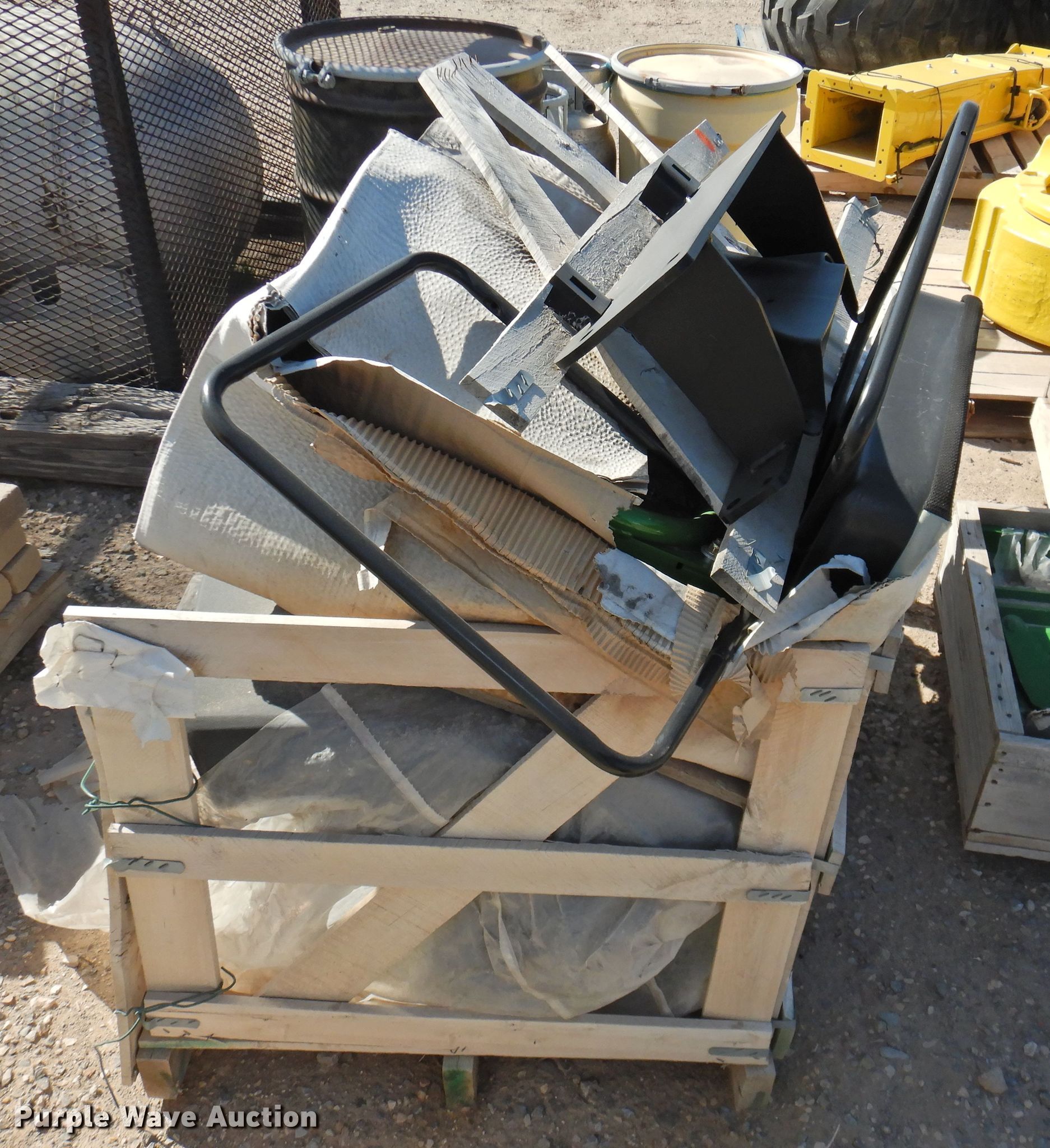 John Deere 7 Iron MCS bagger kit in Amarillo , TX | Item DJ8391 sold ...