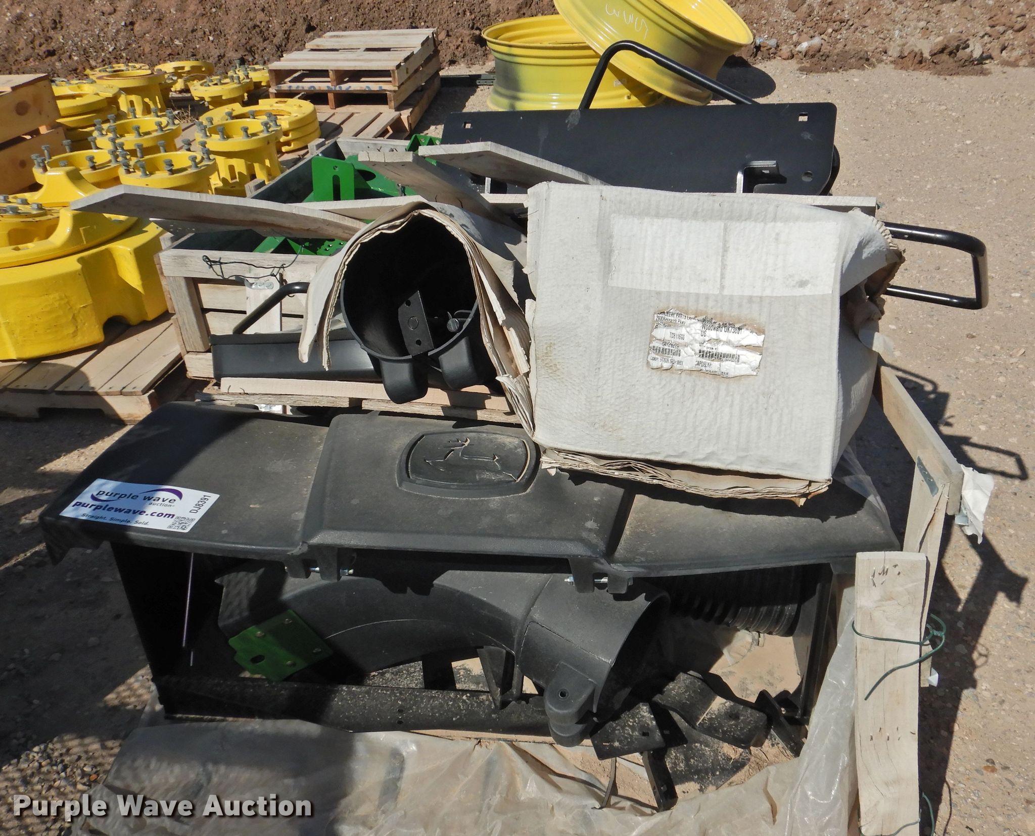 John Deere 7 Iron MCS bagger kit in Amarillo , TX | Item DJ8391 sold ...