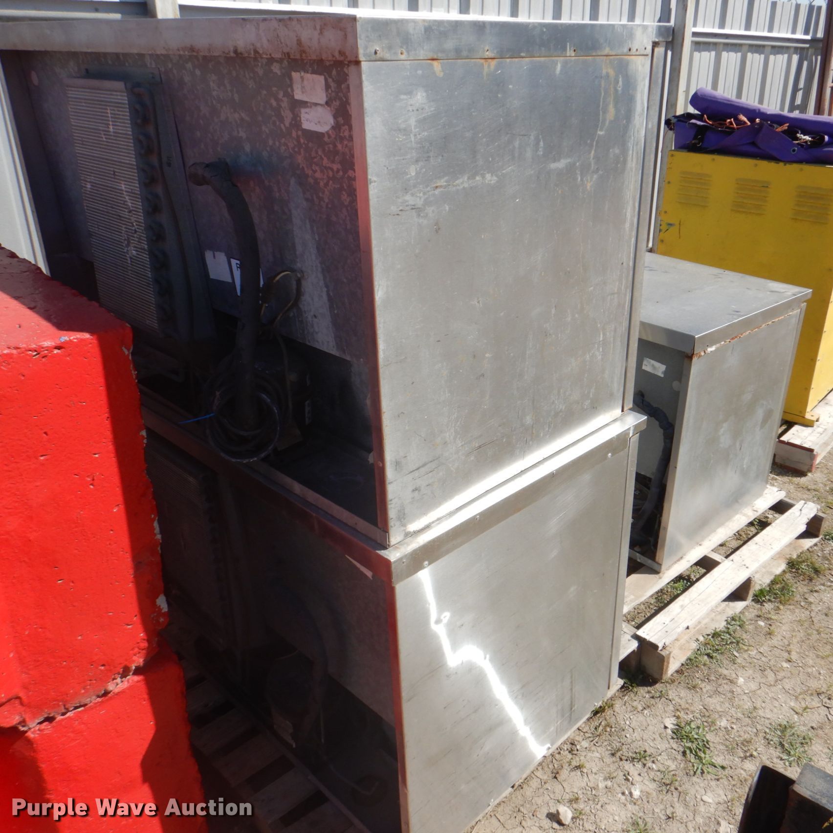 (3) Delfield refrigeration units in Fort Worth, TX | Item FW9300 sold ...
