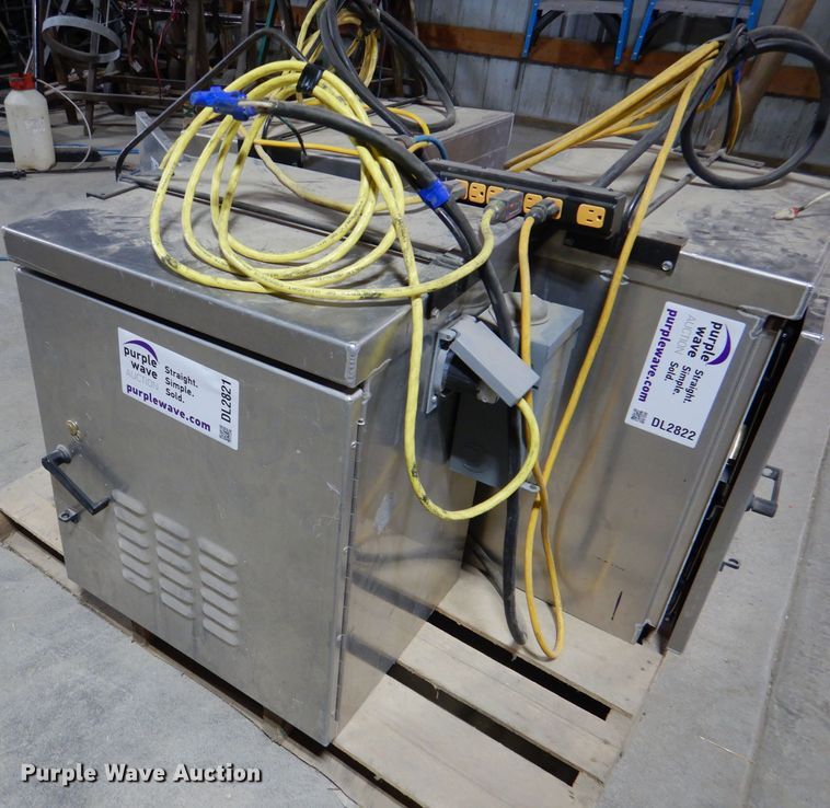 Alpha FXM1100 battery backup in Topeka , KS | Item DL2821 sold | Purple ...