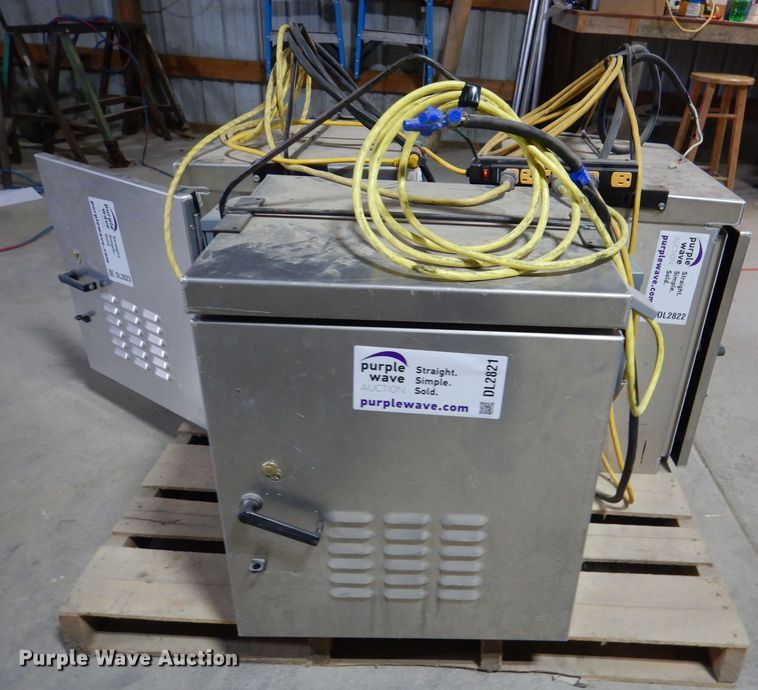 Alpha FXM1100 battery backup in Topeka , KS | Item DL2821 sold | Purple ...