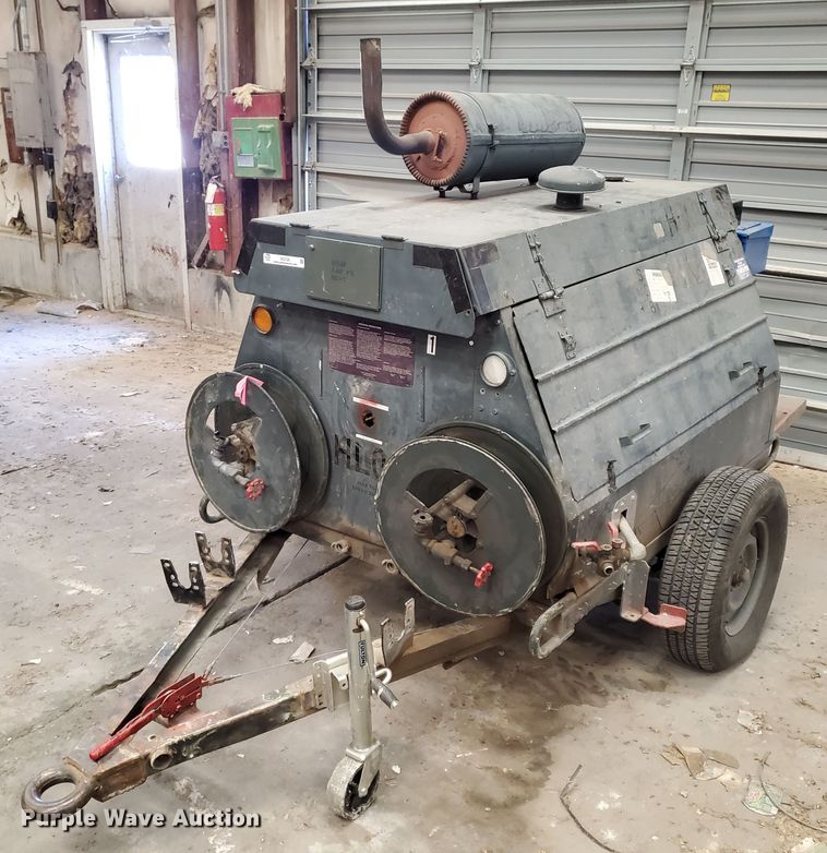 Davey air compressor in Salina, KS | Item IX9136 sold | Purple Wave