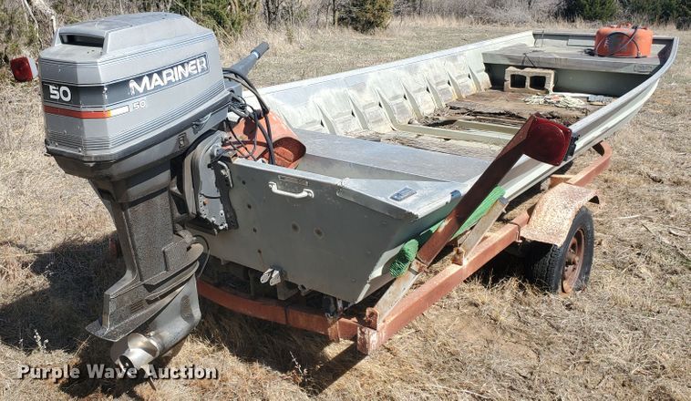 1985 Monark boat in Minneapolis, KS | Item IX9147 sold | Purple Wave