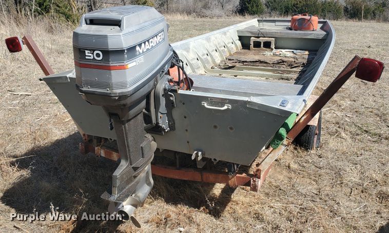 1985 Monark boat in Minneapolis, KS | Item IX9147 sold | Purple Wave