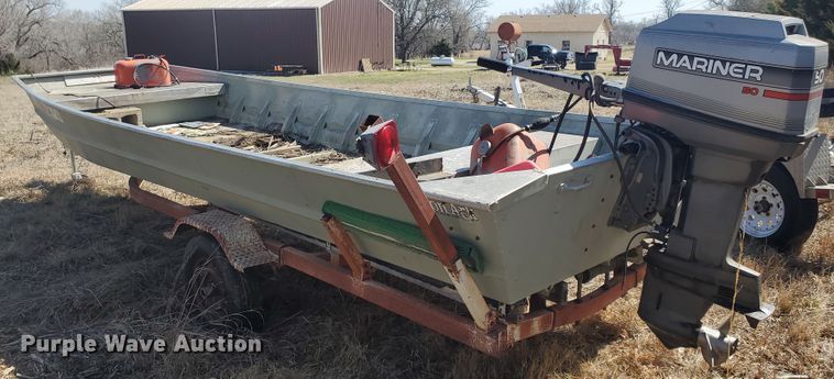 1985 Monark boat in Minneapolis, KS | Item IX9147 sold | Purple Wave