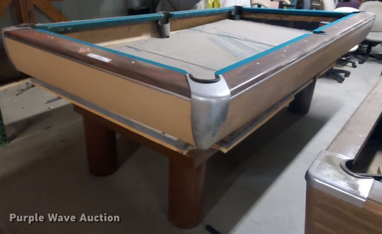 AMF pool table in Hays, KS | Item IX9202 sold | Purple Wave