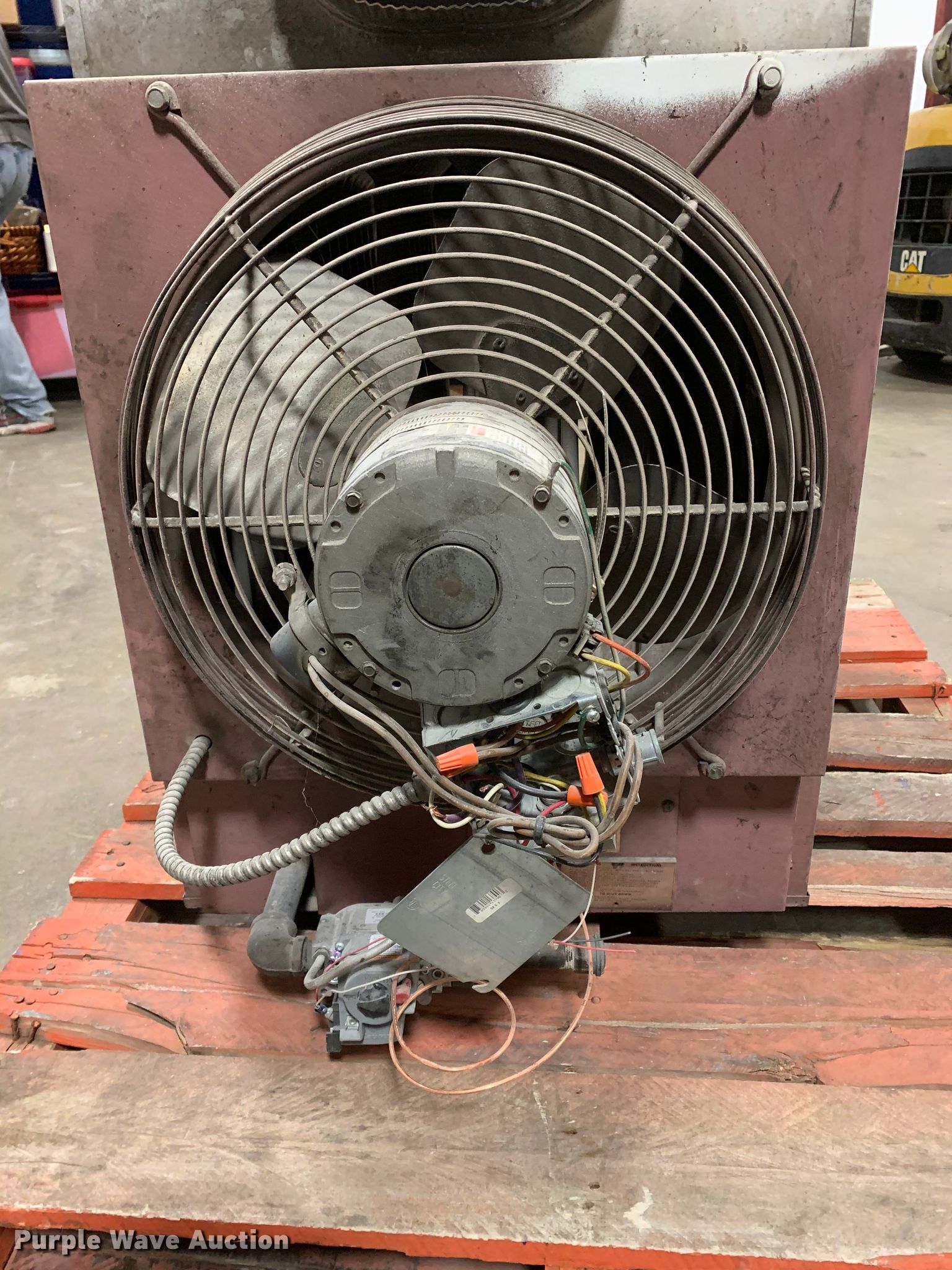 Reznor furnace in Manhattan, KS | Item EH9767 sold | Purple Wave