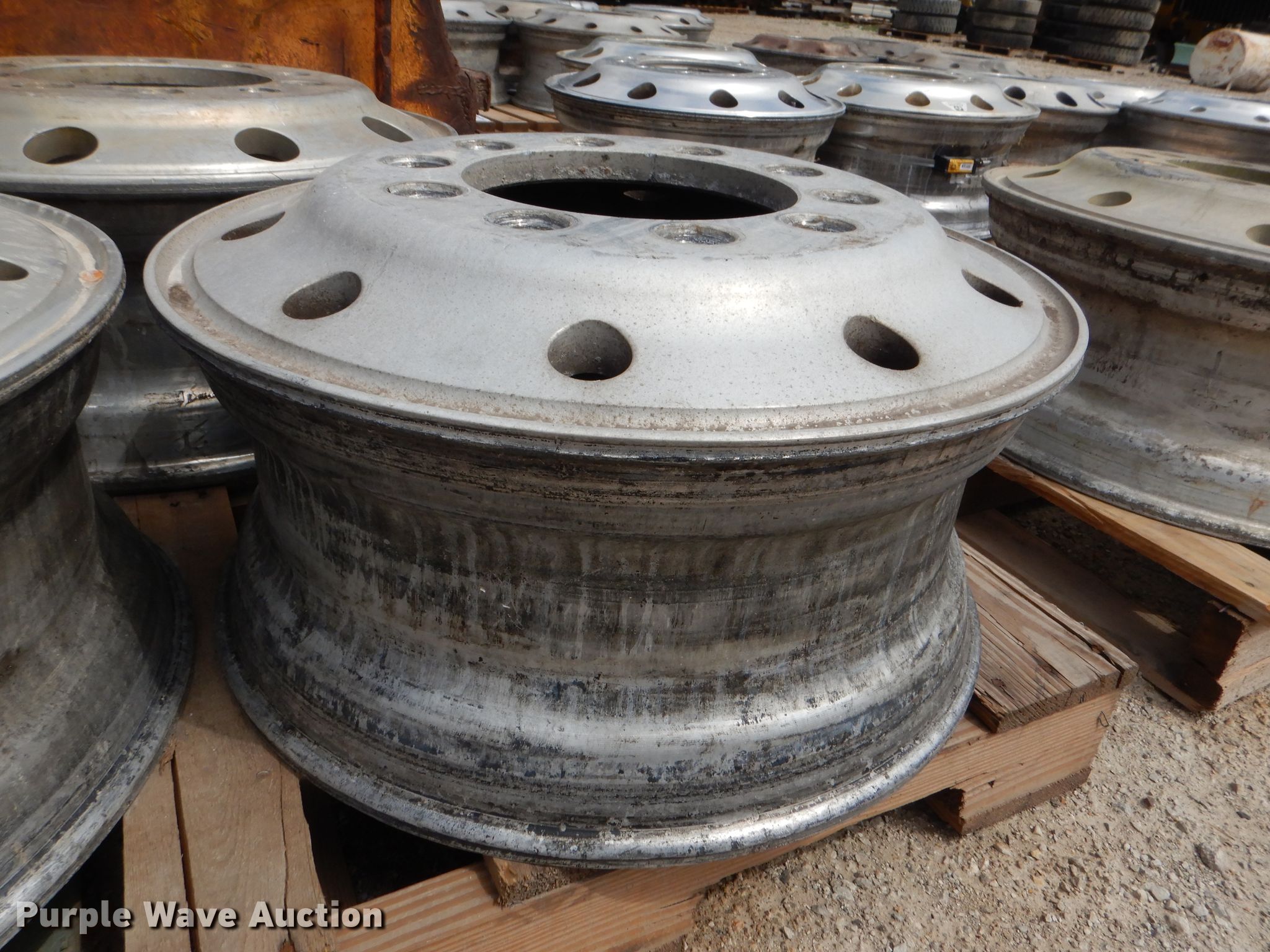 (3) Bud 22.5x9 stud pilot wheels in Rantoul, KS | Item DL2860 sold ...